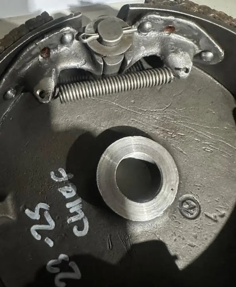 BRAKE ASSY COMPLETE CHIEF 22-25 – Crazyhorse Indian